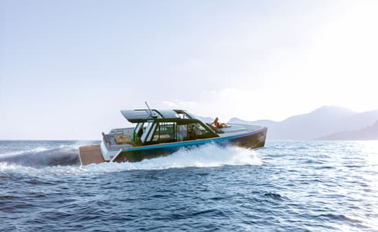 FJORD motor yachts & powerboats